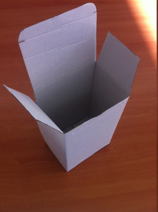 Poklon samosloživa kutija - Paketić, Sokolgradska 3, Zagreb