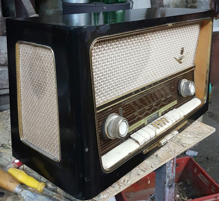 Radio