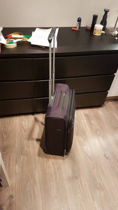 NOVO! Samsonite putni kofer i neseser