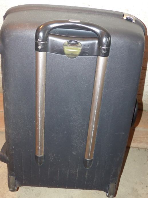 Samsonite tvrdi putni kofer