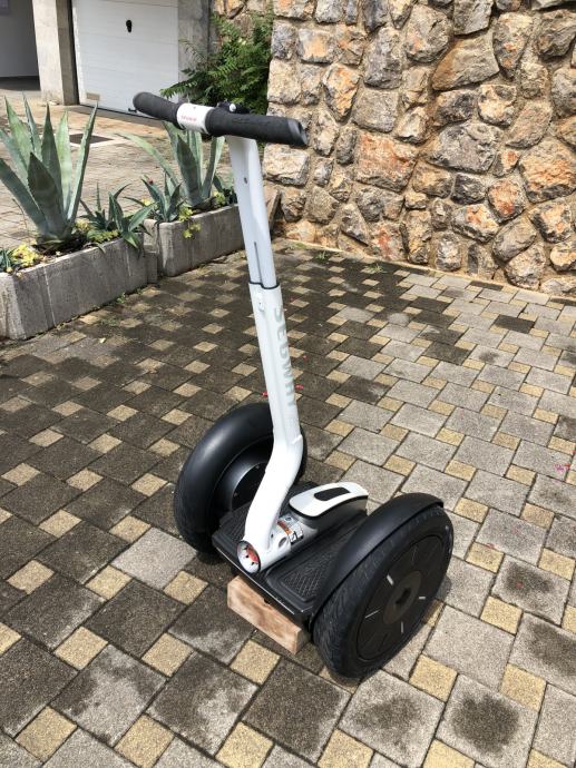 Segway i2 neispravan