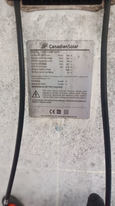 Solarni paneli Canadian solar 5400W (5,4kW) i inverter EFFEKTA ES5000