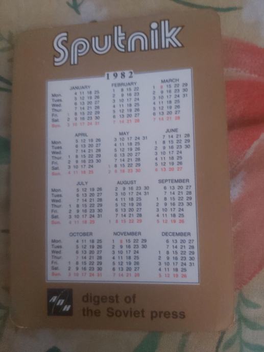 SPUTNIK DZEPNI KALENDAR 1982 GODINA VINTAGE
