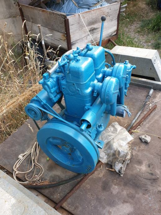 Torpedo brodski motor 14ks servisiran