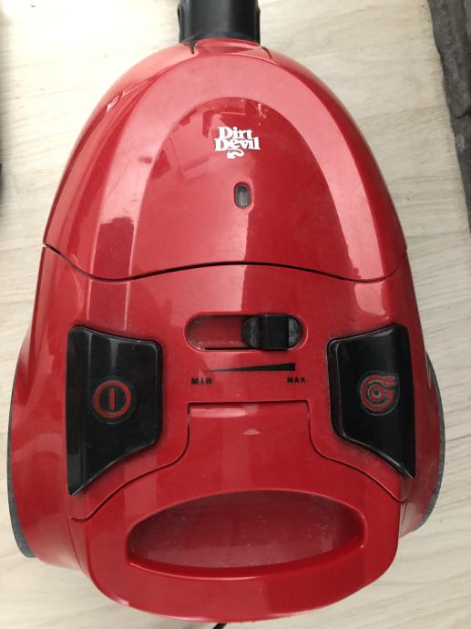 Usisavač dirt devil