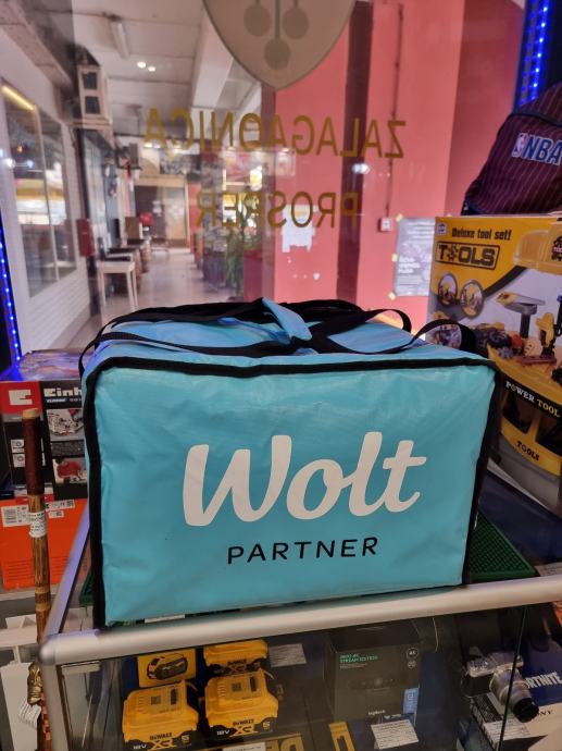 WOLT TORBA ZA PIZZU (PREKO RAMENA) *DO 24 RATE* POVOLJNO ! R1!