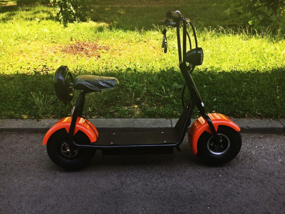 Električni romobil sa sjedalom (vrijednost 4999 kn)