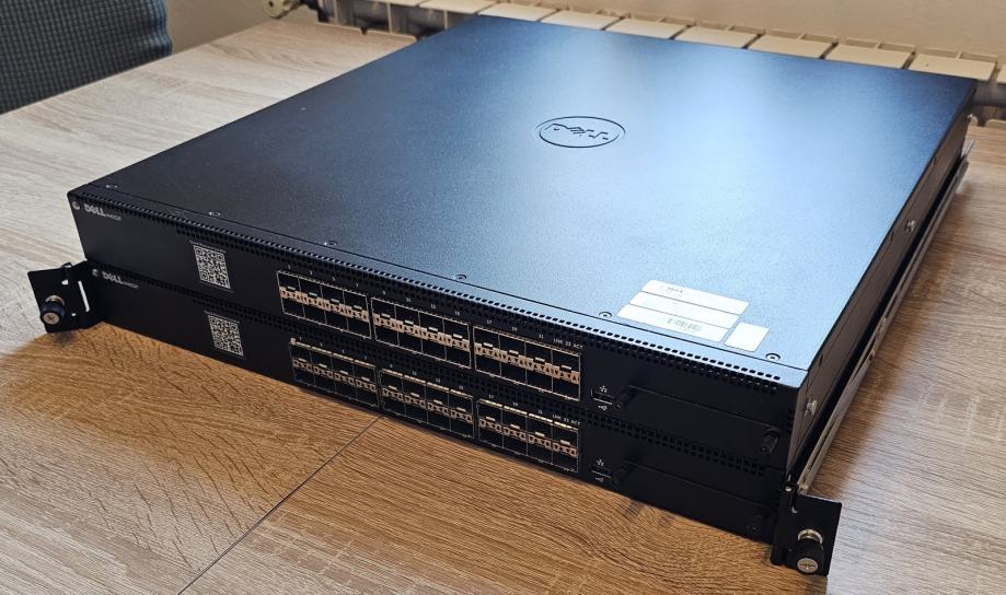 DELL N4032F Switch
