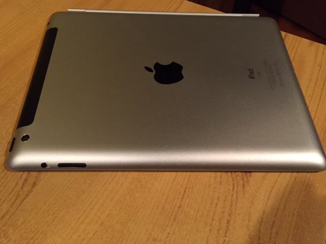 Apple iPad 3 WiFi + Cellular 32GB