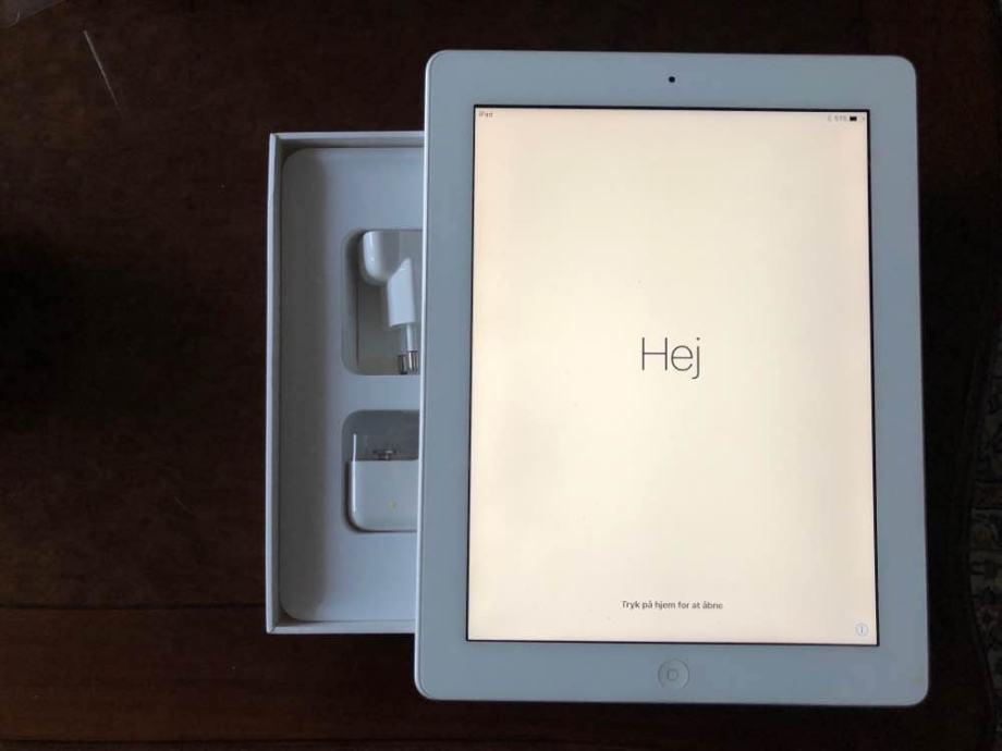 Apple iPad 4 model A1458 64GB bijeli