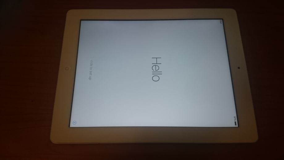 iPad 2 WiFi (16GB)
