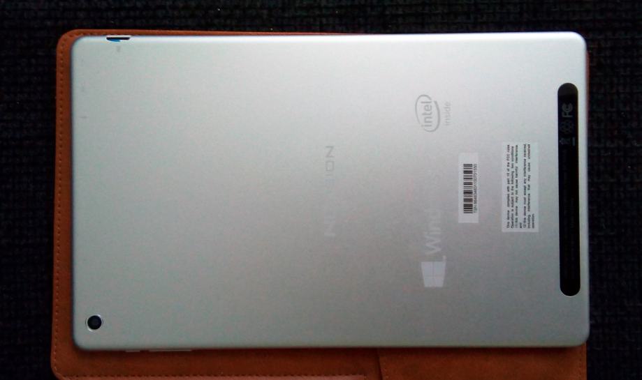 NuVision Solo 10 Draw Windows 10 HD Tablet 10 + Futrola