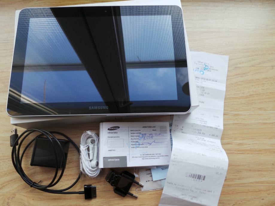 Samsung galaxy tab 10.1 P7500, WIFI+3G, bijeli, račun+jamstveni list.