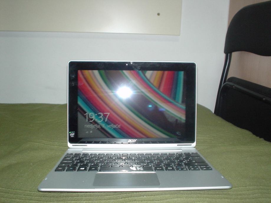 Tablet-Mali laptop, Aspire Switch 10 novo.