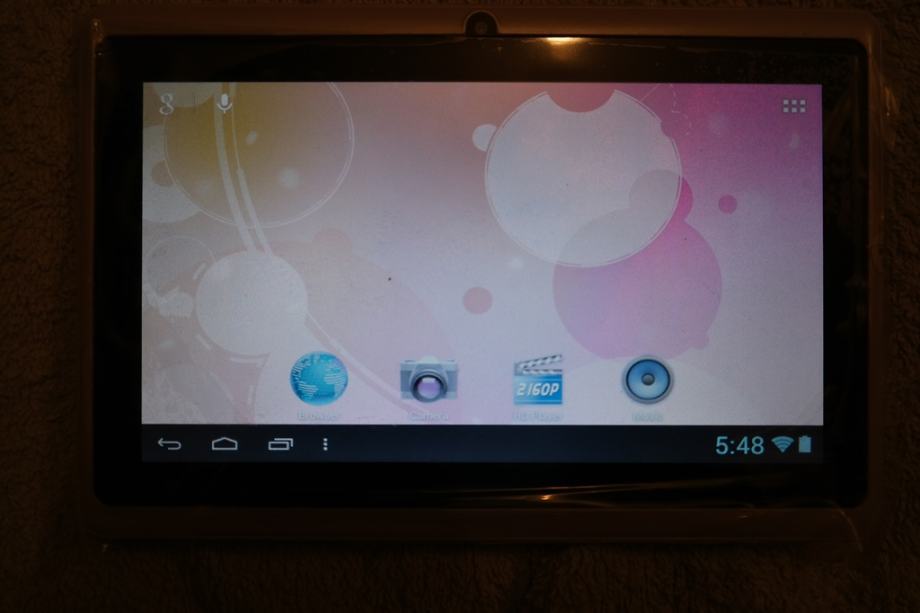 Tablet Q88 7 Android 4.4 3G WiFi 4-Core 4G+512MB