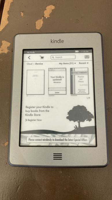 Kindle Touch WiFi 6” e-ink reader