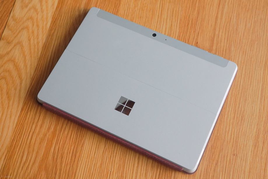 Microsoft Surface Go Tablet+Laptop