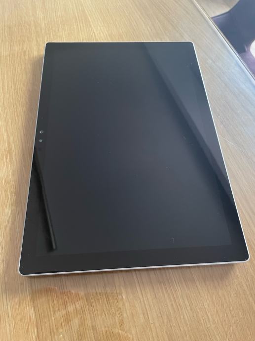Microsoft Surface Pro 4 1724 Tablet Core i5/256gb/8gb