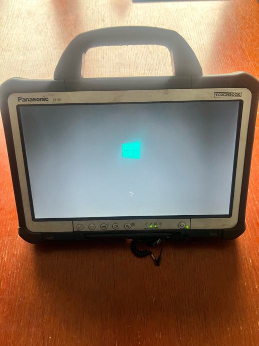 Panasonic toughbook CF-D1