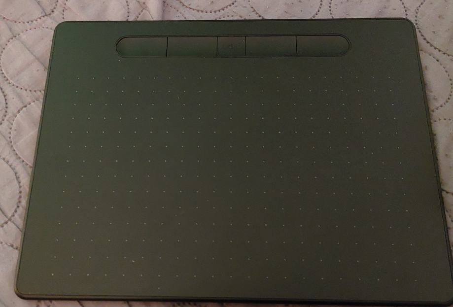 Wacom Intuos Black Medium grafički tablet