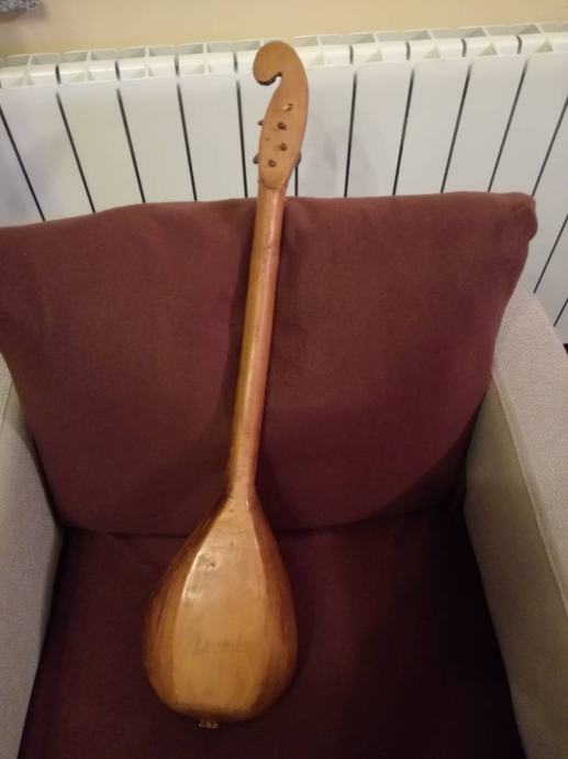 Samica/Lička dangubica