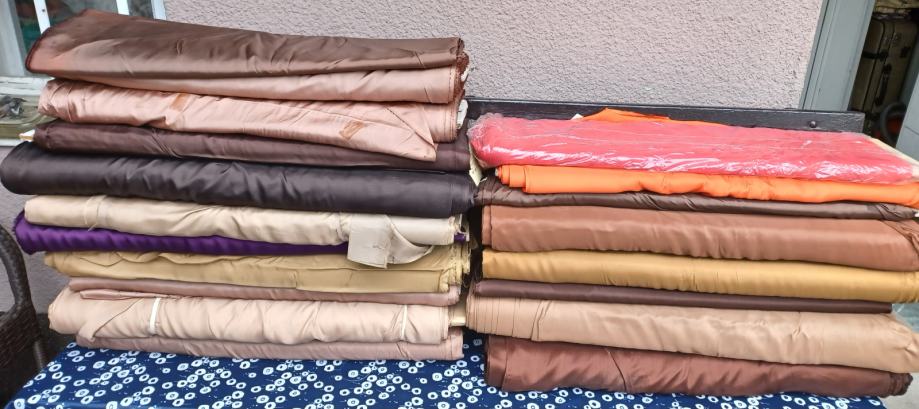 Tekstilni materijali za šivanje raznih dezena, boja i debljina