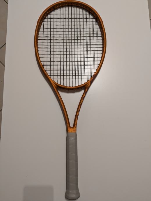 Wilson Blade 98 18x20 v8