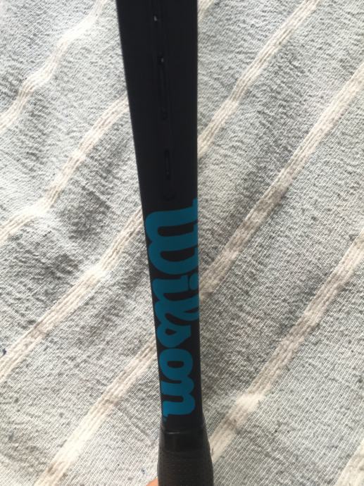 P: Wilson Ultra 100 CV