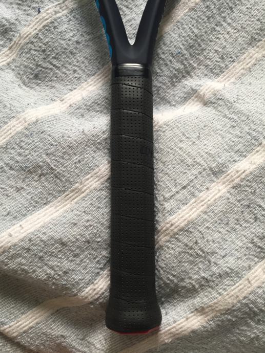 P: Wilson Ultra 100 CV