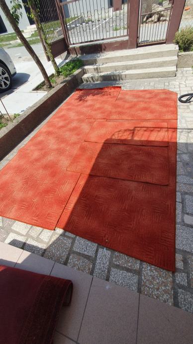 Tepike i staze čiste i uredne 235x355 cm