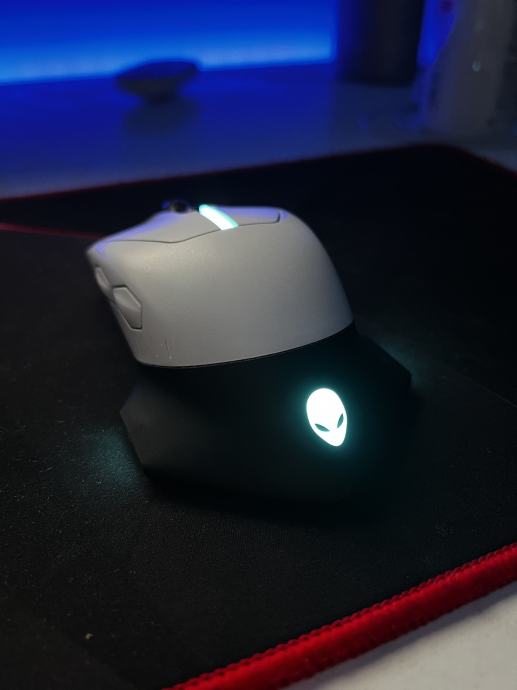 Alienware AW610M Lunar Light Gaming Miš