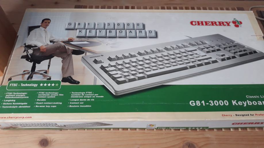 Cherry G81-3000 - Cherry MY switches - rijetki POM keycaps