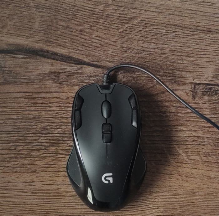 Logitech G300