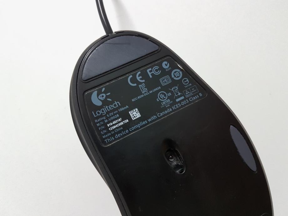 Logitech G400 gamerski miš