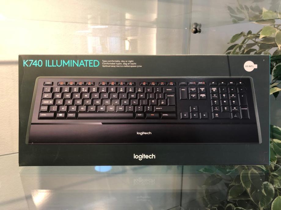 LOGITECH K740 ILLUMINATED TIPKOVNICA. NOVO! R1/ RATE!