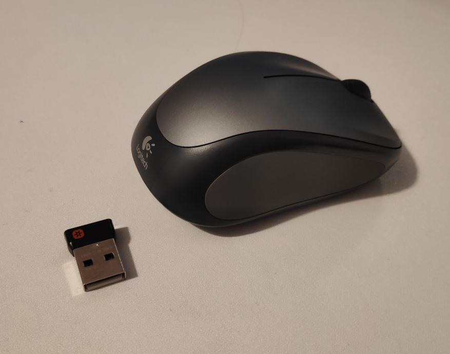 Logitech M235, bežični miš, sivi