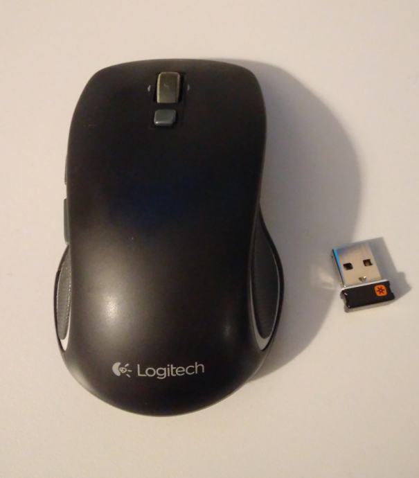 Logitech M560, bežični miš, crni, 5 tipki, hyperscroll