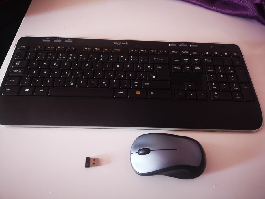 Logitech Mk520 Wireless Combo