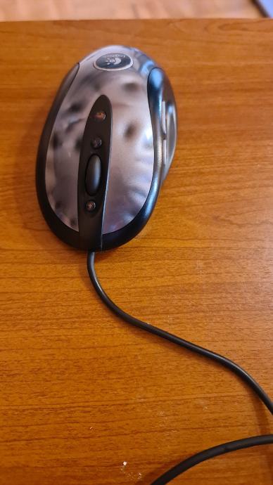 Logitech MX 518