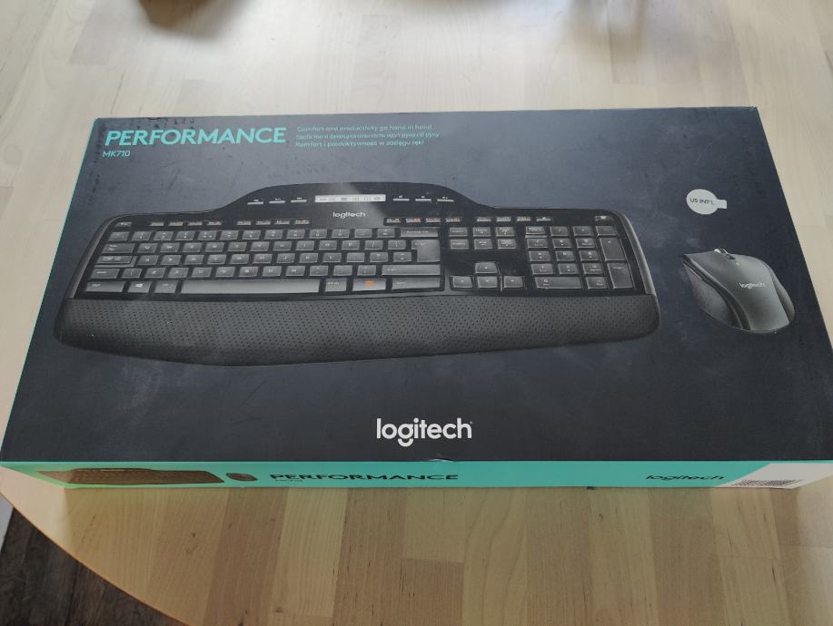 Logitech Performance MK710 tipkovnica i miš
