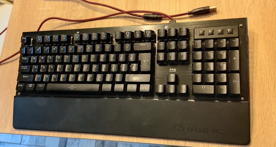 MS THUNDER PRO mehanička tipkovnica - prodajem