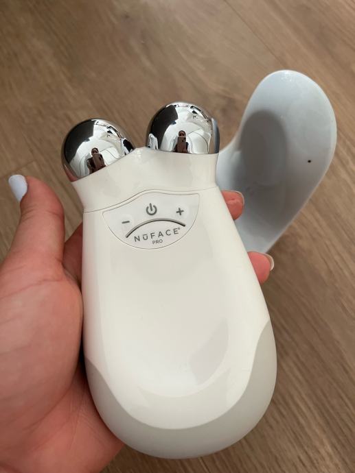 Nu face pro trinity uređaj