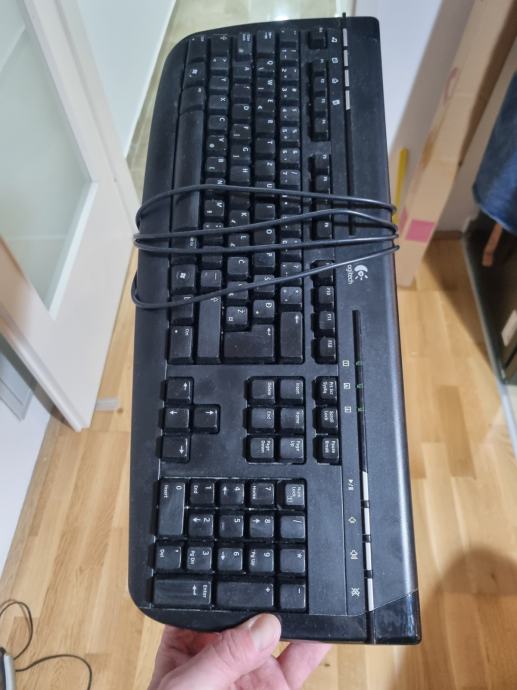 Tipkovnica logitech internet 350 ps2
