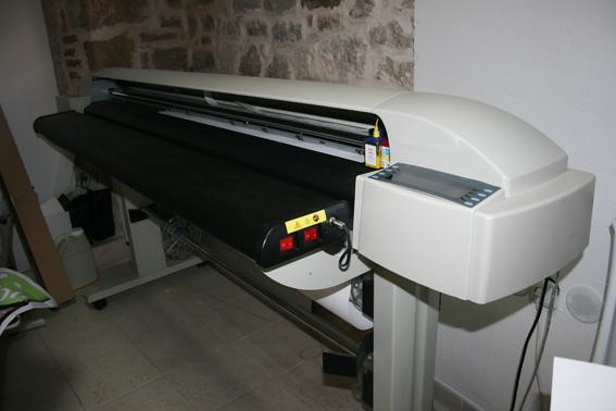 HITNO PRODAJEM NOVAJET 750 printer 150 cm