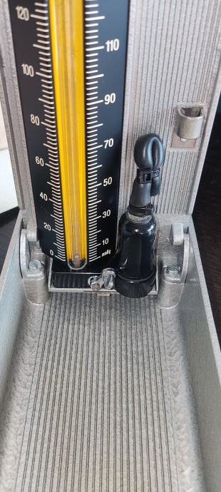 Retro tlakomjer FOCAL FC-110 sa živom Japan sphygmomanometer