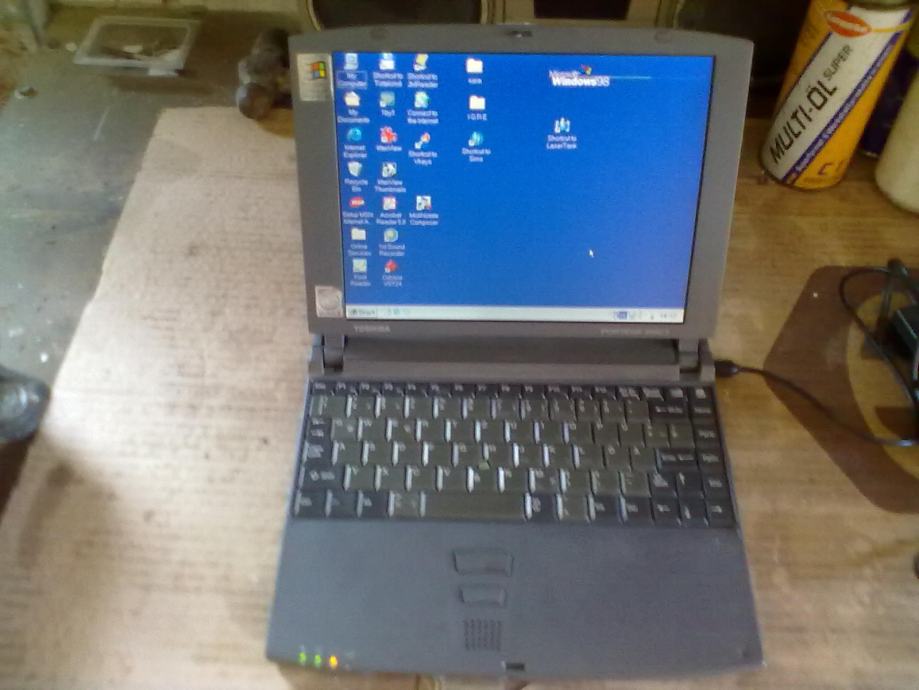 Stari laptop Toshiba Portege 3110 CT