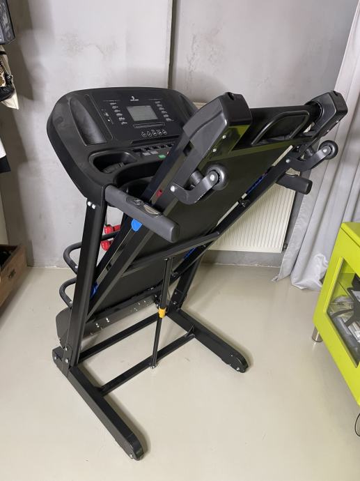 Traka za trčanje Capital Sports Pacemaker F120 Pro