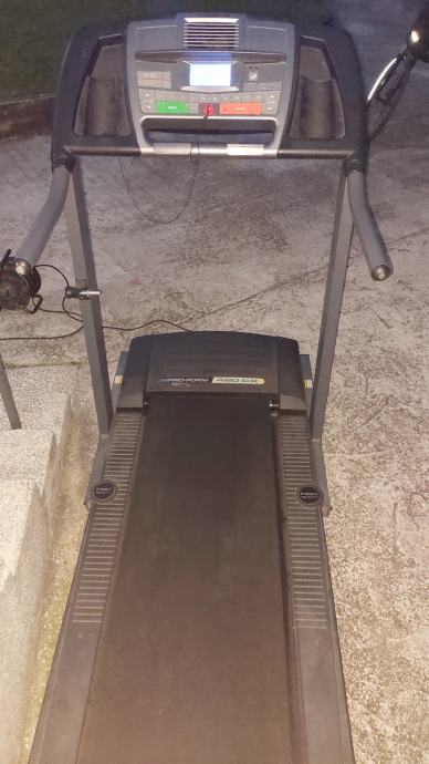 Traka za trčanje i hodanje PROFORM 480CX