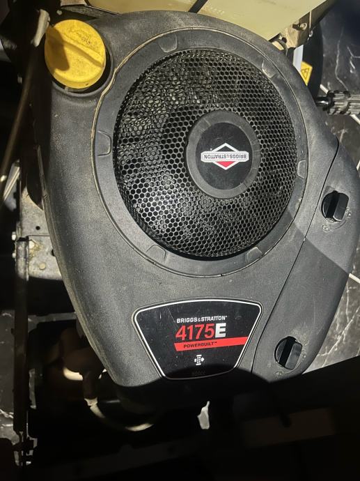 MTD Silvertrack 107t/175