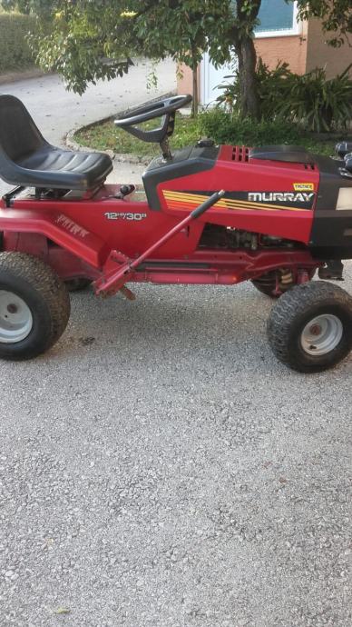 Traktor kosilica MURRAY 12-30